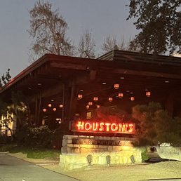 HOUSTON’S RESTAURANT - Updated January 2026 - 5083 Photos & 4189 ...
