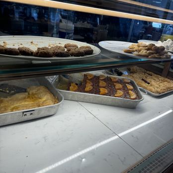 ANTHOS - Updated February 2025 - 306 Photos & 150 Reviews - 3803 Willow ...