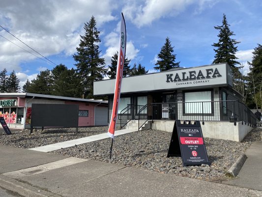 KALEAFA CANNABIS WEED DISPENSARY WOODSTOCK - Updated January 2025 - 26 ...