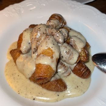 LAPINOU - Updated October 2025 - 181 Photos & 61 Reviews - 642 King ...