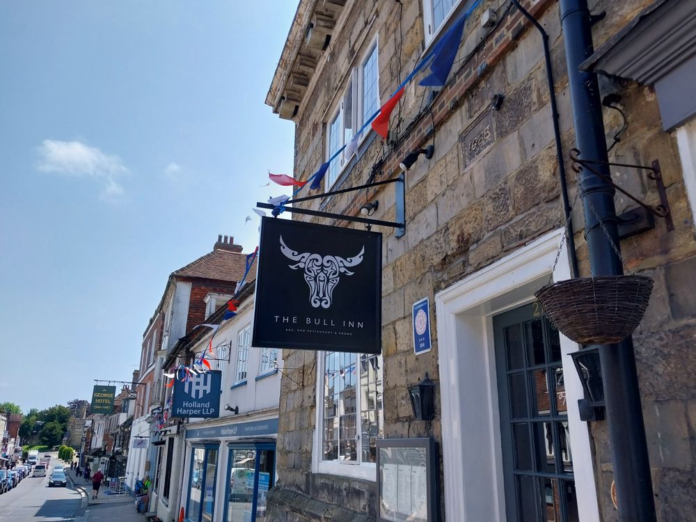 BULL INN & WINE BAR - Updated May 2026 - 27 High Street, Battle, East ...
