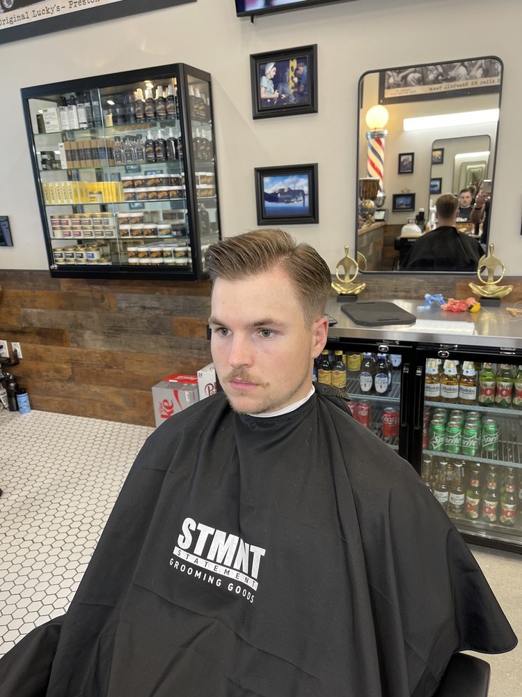 LUCKY’S BARBER SHOP - 13 Photos & 11 Reviews - 1985 N Central Expy ...