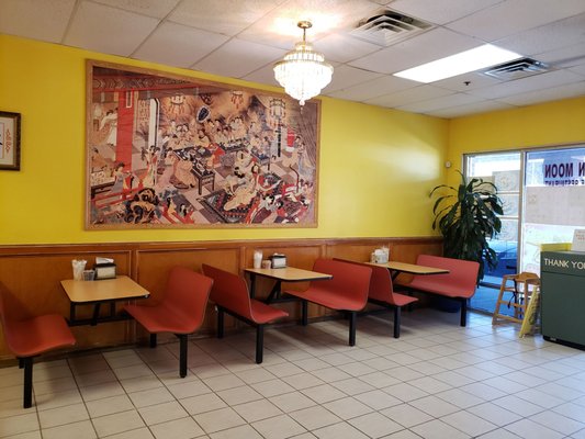 MAIN MOON - Updated September 2025 - 30 Reviews - 1573 Hwy 20 NE ...