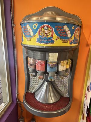 GREAT GLASS ELEVATOR CANDY SHOP - Updated February 2025 - 18 Photos ...