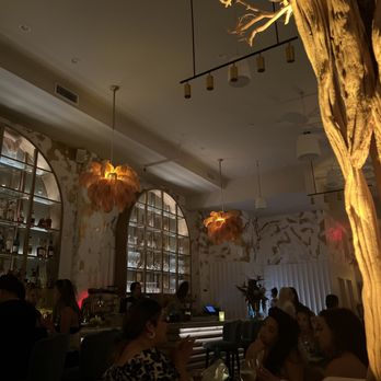 REYNA NEW YORK - Updated January 2025 - 408 Photos & 149 Reviews - 11 E ...