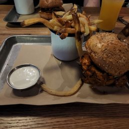 BREWDOG - CLEVELAND - Updated December 2025 - 347 Photos & 190 Reviews ...