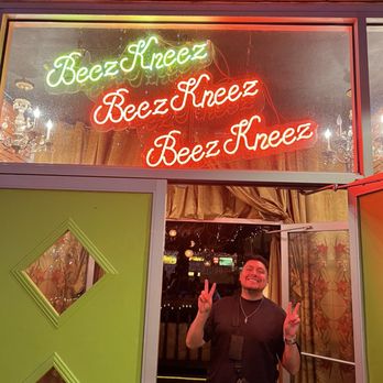 BEEZ KNEEZ - Updated December 2025 - 56 Photos & 43 Reviews - 610 ...
