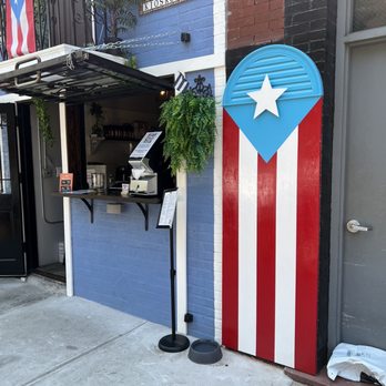 KIOSKO 787 - Updated July 2024 - 149 Photos & 61 Reviews - 488 Carroll ...