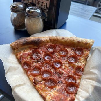 STEVIE’S FAMOUS - Updated April 2025 - 171 Photos & 155 Reviews - 822 ...