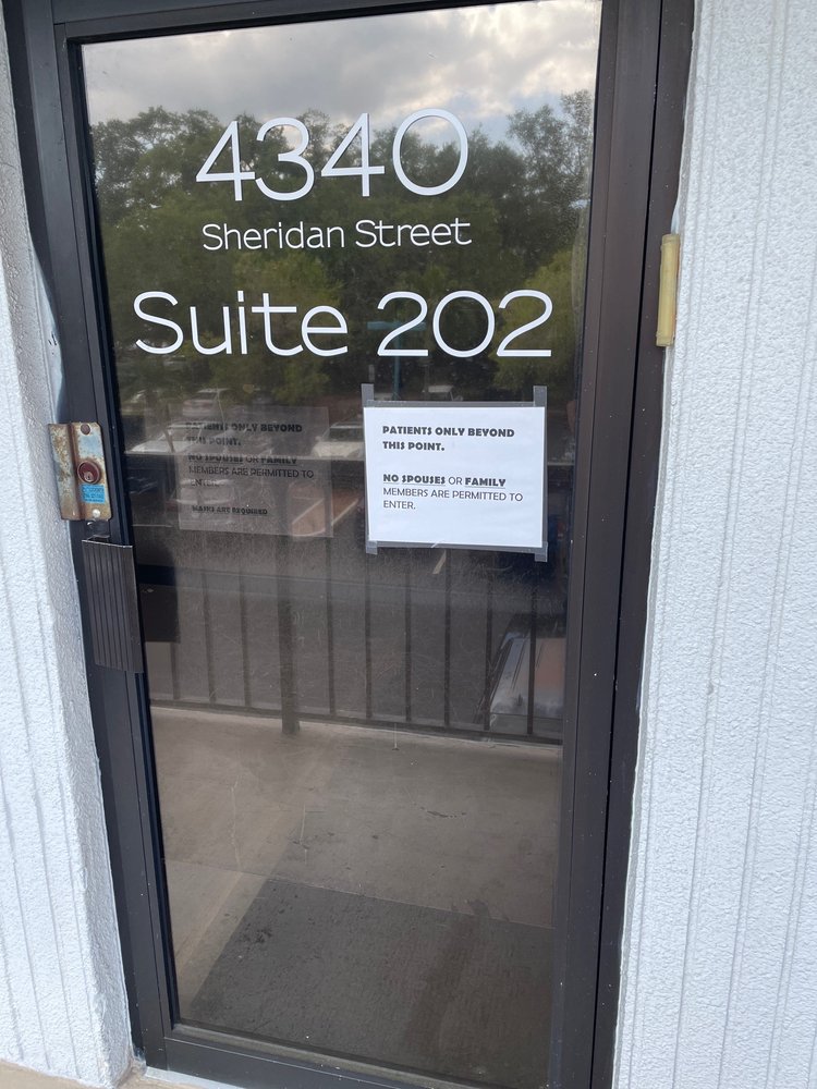 ARONSON GIL MD - Updated March 2025 - 18 Reviews - 4340 Sheridan St ...