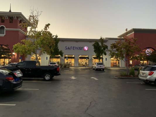 SAFEWAY - Updated January 2026 - 194 Photos & 242 Reviews - 2605 The ...