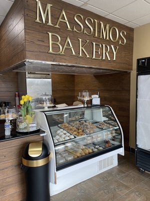 MASSIMO’S ITALIAN BAKERY - Updated November 2025 - 33 Photos & 48 ...