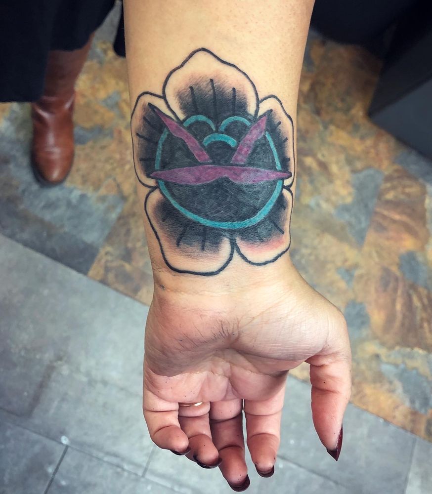 BEAUTIFUL BODY TATTOO - 22 Photos & 21 Reviews - 9930 Holmes Rd, Kansas ...