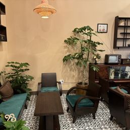 BUON ME CAFE - Updated December 2025 - 1324 Photos & 455 Reviews - 1111 ...