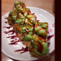 CALIFORNIA ROLL FACTORY - 585 Photos & 711 Reviews - 11629 Santa Monica ...