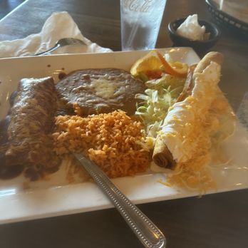 LANDEROS MEXICAN GRILL + CANTINA - Updated May 2025 - 437 Photos & 385 ...