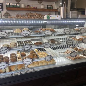 UNIVERSAL BAKERY - Updated February 2025 - 60 Photos & 23 Reviews ...