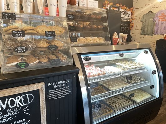 MAPLE BAKERY & COFFEE HOUSE - Updated December 2025 - 13 Photos & 16 ...