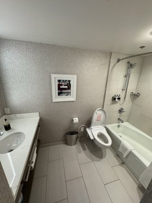 COAST SEATTLE DOWNTOWN HOTEL BY APA - Updated June 2025 - 24 Photos ...