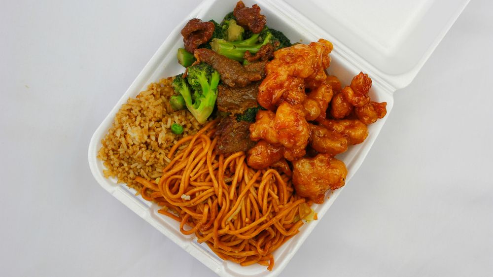 FRESH WOK - 155 Photos & 159 Reviews - Chinese - 16232 Foothill Blvd ...