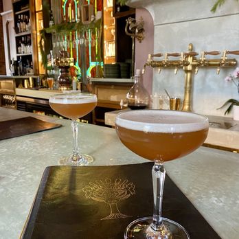 HOLY GRALE - Updated December 2025 - 723 Photos & 581 Reviews - 1034 ...