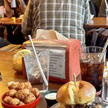 ROYCE - Updated June 2024 - 268 Photos & 189 Reviews - 115 Ridge St ...