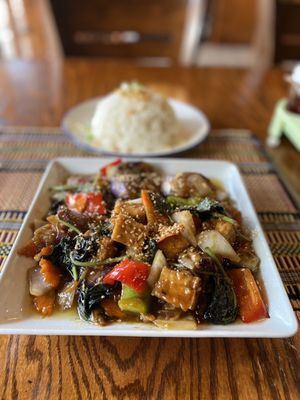 INLAY BURMESE KITCHEN - Updated July 2025 - 416 Photos & 276 Reviews ...