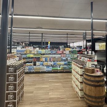 SPEC’S WINE, SPIRITS & FINER FOODS - Updated November 2025 - 28 Photos ...
