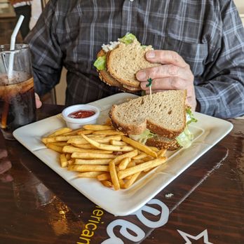 STAR RESTAURANT - Updated June 2024 - 108 Photos & 201 Reviews - 1700 ...