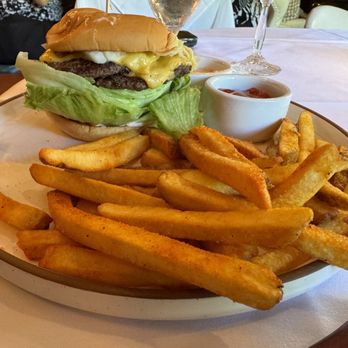 THE REMY - Updated August 2024 - 462 Photos & 229 Reviews - 2445 Hotel ...