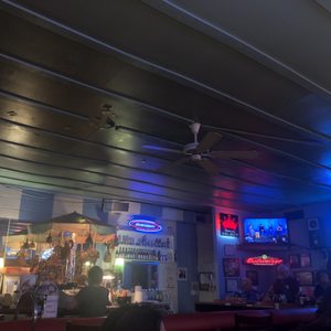 CAROUSEL LOUNGE - 98 Photos & 82 Reviews - 1110 E 52nd St, Austin ...