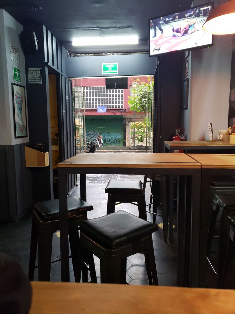 THE BEER COMPANY - Av Independencia 12, Ciudad de México, CDMX, Mexico ...