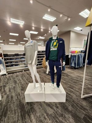 TARGET - Updated December 2025 - 237 Photos & 85 Reviews - 16901 ...