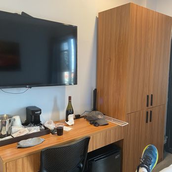 LIBERTY VIEW BROOKLYN HOTEL - Updated January 2026 - 19 Photos & 12 ...