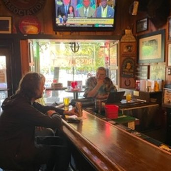 TUNE INN - Updated October 2025 - 362 Photos & 569 Reviews - 331 ...