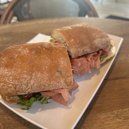 CAFE CLUB MONTVILLE - Updated December 2025 - 76 Photos & 35 Reviews ...