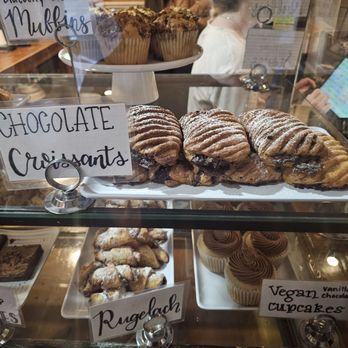 MON VERT CAFE - Updated May 2025 - 375 Photos & 447 Reviews - 28 ...