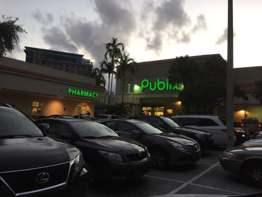 PUBLIX - Updated September 2025 - 41 Photos & 120 Reviews - 134 SW 13th ...