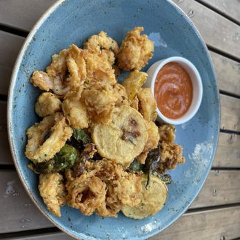 CRU - Updated November 2025 - 352 Photos & 214 Reviews - 915 Battery ...