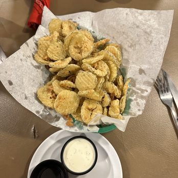 ROCKETT CAFE & CLUB - Updated February 2025 - 95 Photos & 121 Reviews ...