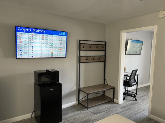 CAPRI SUITES ANAHEIM - Updated April 2026 - 74 Photos & 42 Reviews ...
