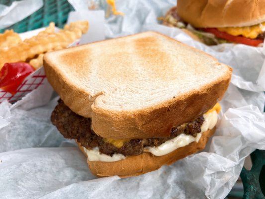 THE FROSTY MUG - Updated December 2025 - 24 Photos & 22 Reviews - 8340 ...