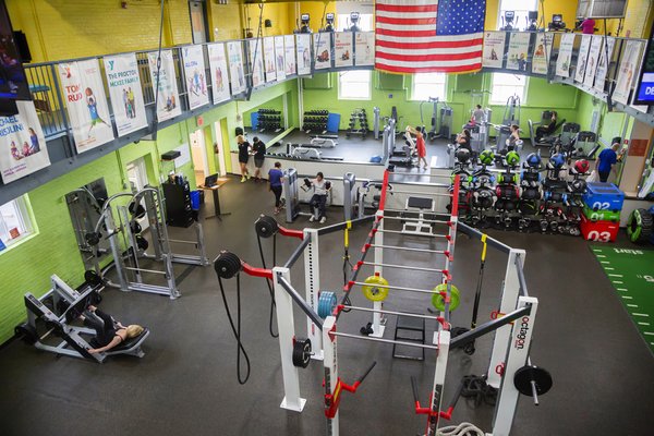 WEST SUBURBAN YMCA - 46 Photos & 31 Reviews - 276 Church St, Newton ...