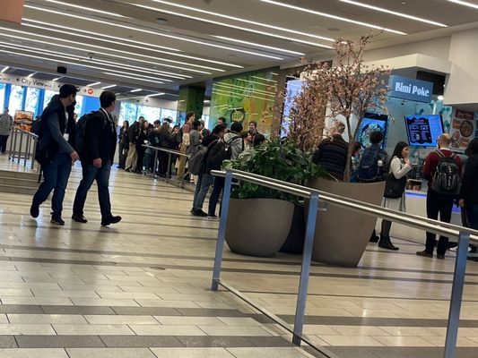 BIMI POKE - 243 Photos & 134 Reviews - 135 4th St In Metreon, San ...