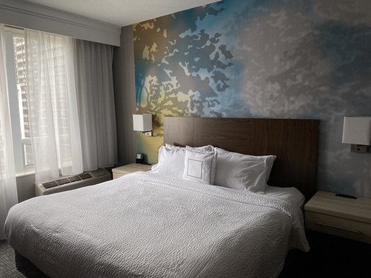 COURTYARD BY MARRIOTT TORONTO DOWNTOWN - 127 Photos & 152 Reviews - 475 ...