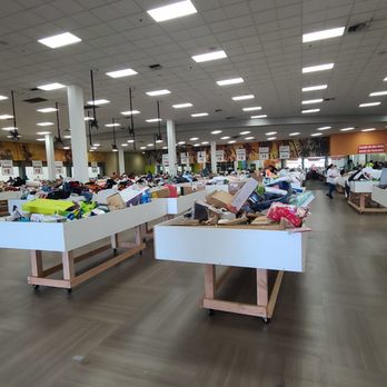 LAST CHANCE STORE - TORRANCE - Updated August 2025 - 173 Photos & 72 ...