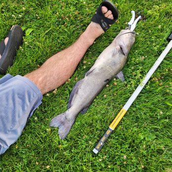 SALMON SHOP & THE GREAT OUTDOORS - Updated December 2025 - 24 Reviews ...