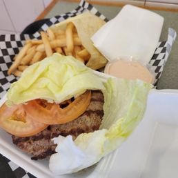 THE BURGER PALACE - Updated May 2025 - 62 Photos & 80 Reviews - 100 E ...