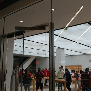 APPLE BRICKELL CITY CENTRE - Updated December 2025 - 52 Photos & 82 ...