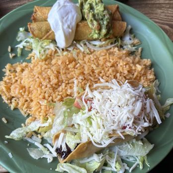 TRES HERMANAS - Updated February 2025 - 1825 Photos & 3005 Reviews ...